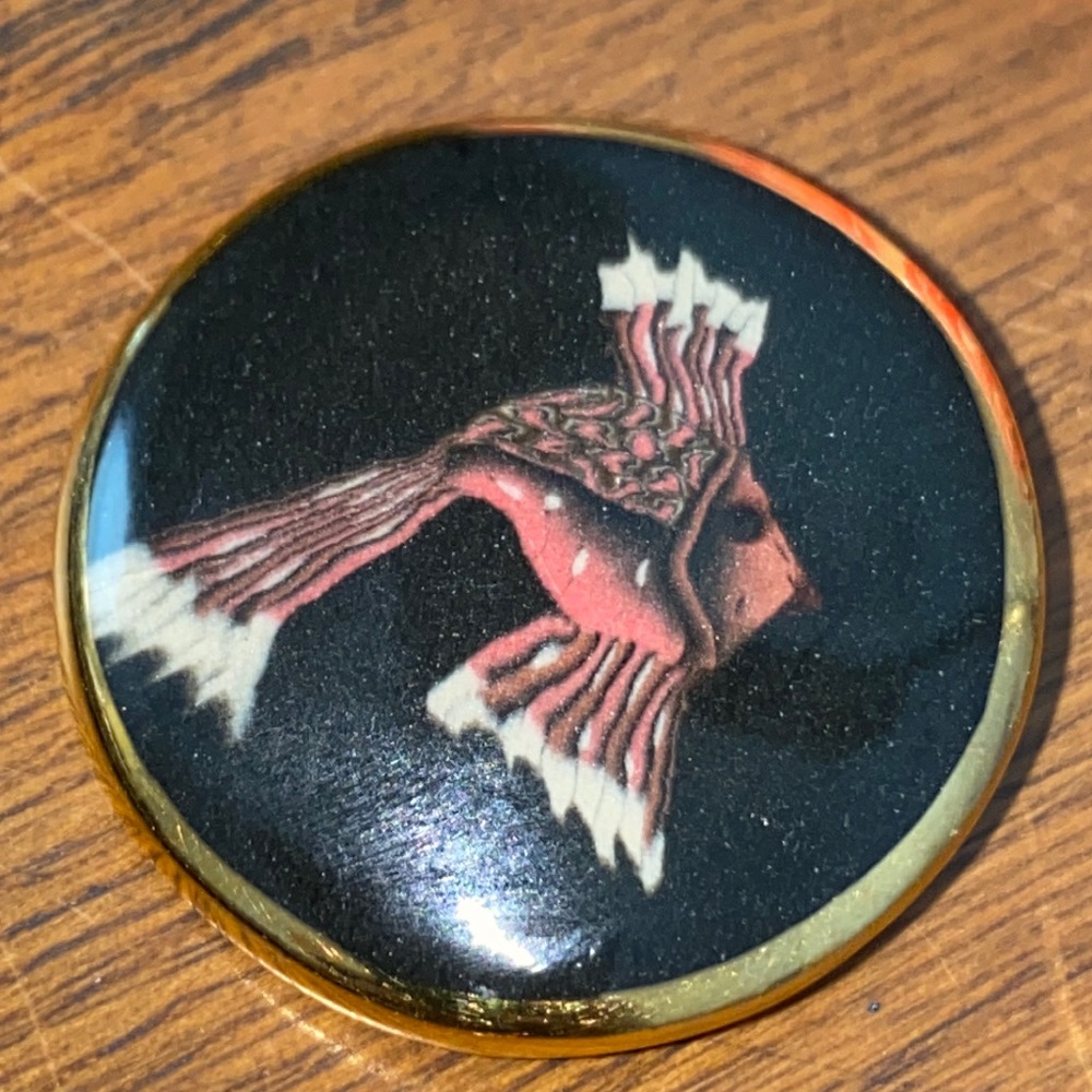 Fish Enamel Pin Round Vintage - Gem